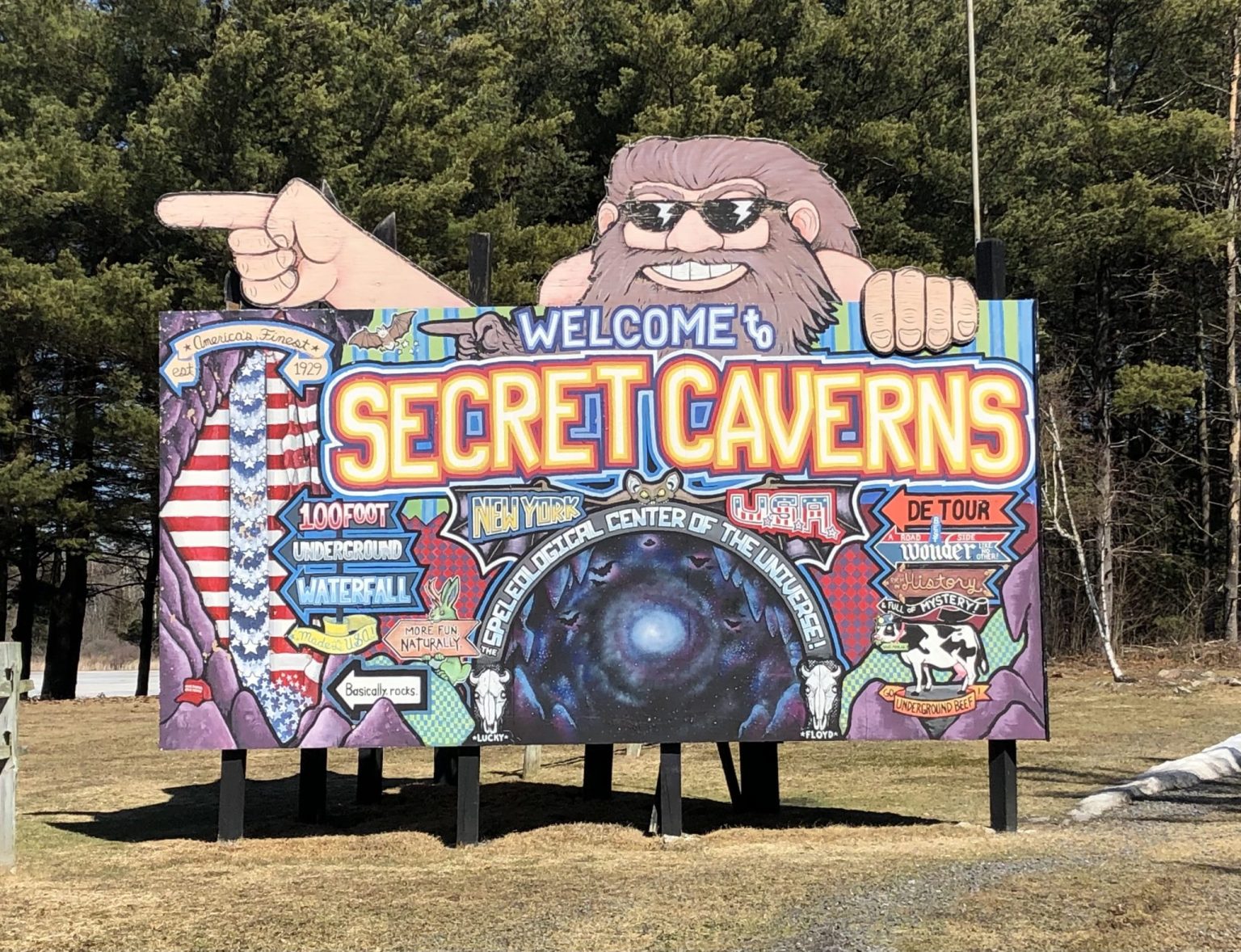 THE UNDERGROUND ARTISTs OF SECRET CAVERNS - H o w e C a v e r n s T a l ...